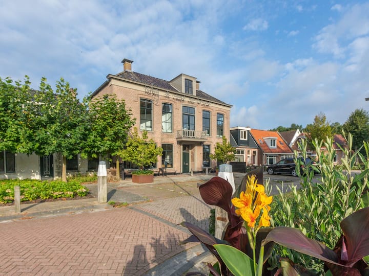 Belle Maison De Vacances à Ternaard Avec Cour - Ameland