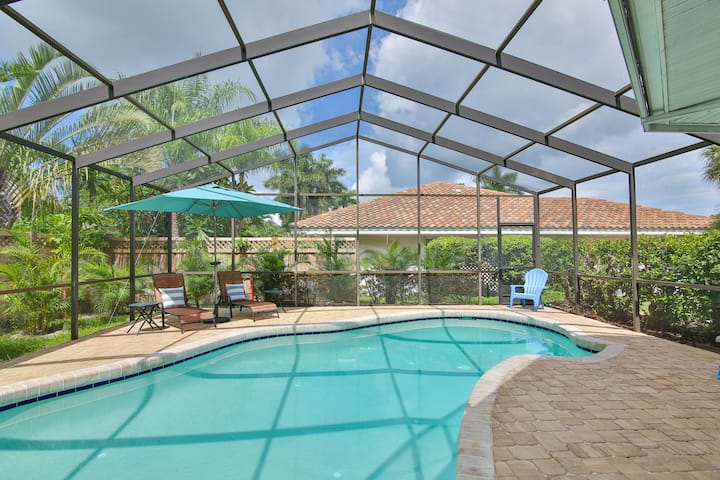 Spacious Home In A Quiet Neighborhood & Close To A - Bradenton, FL