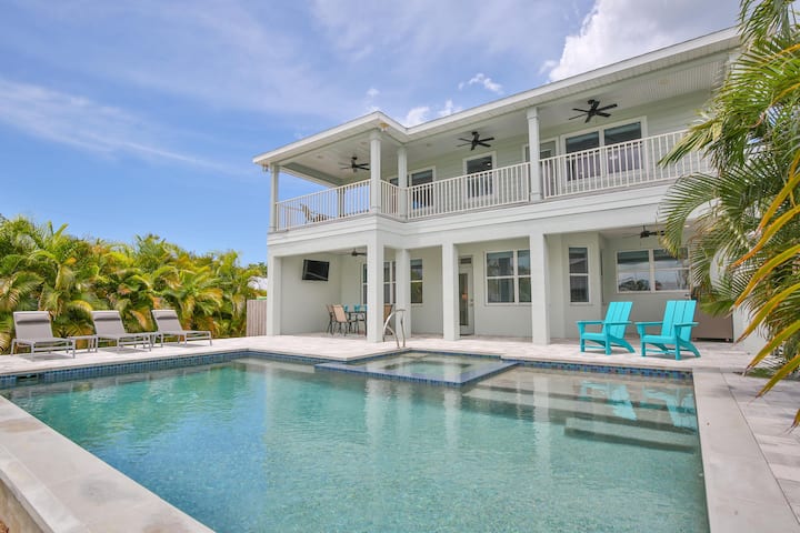 Keyt's Key - Newly Renovated Private Pool Home W/ - Anna Maria Island, FL