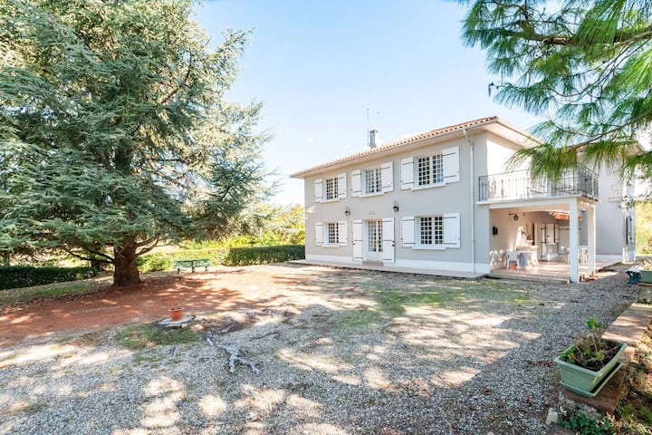 Magnifique Maison Avec Piscine - Agen