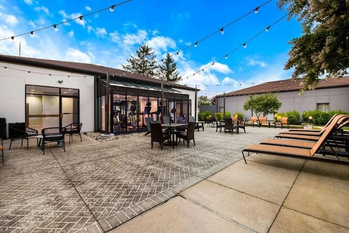 Short Drive To Philadelphia Zoo! Pets Are Welcome! - Philadelphia, PA