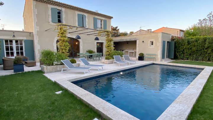 Villa Provençale Au Cœur Des Alpilles - Saint-Rémy-de-Provence