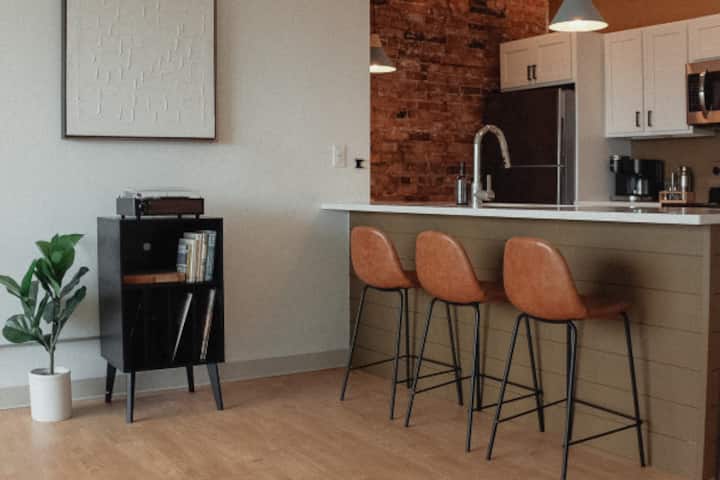 Modern Downtown Luxury Condo | Enger Lofts 325 - Duluth, MN