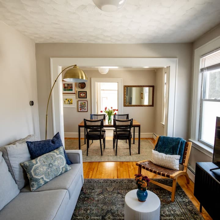 Updated 1 Bdrm Near Dwntwn, Uvm, Hospital, I89 - Burlington, VT