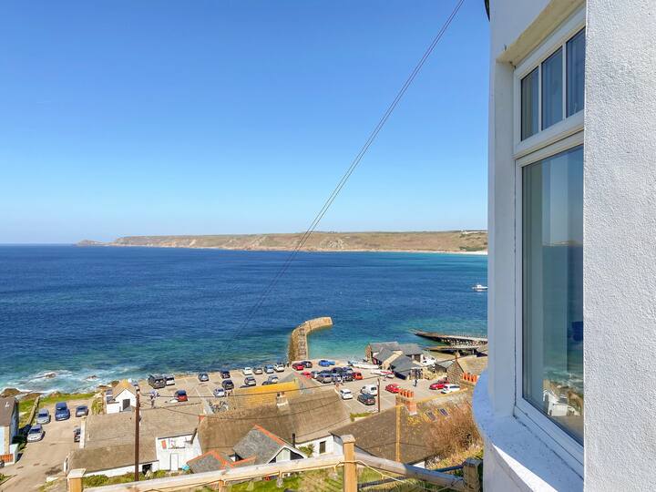 The Lookout - Sennen Cove
