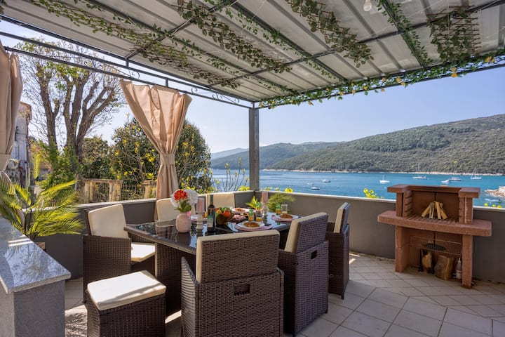 Riva - Three-bedroom A6 With Sea View - Rabac
