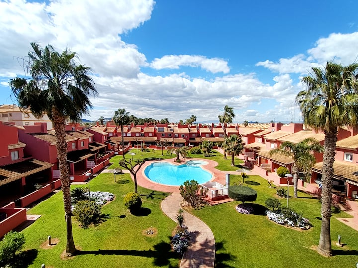 Apartment With Balcony And Pool Views - Manga del Mar Menor