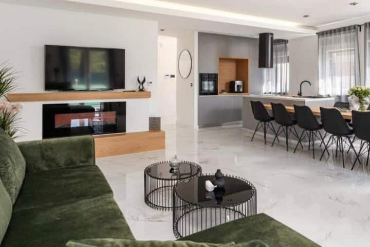 K-24282 Villa De Luxe Avec La Piscine Nova Vas, - Poreč
