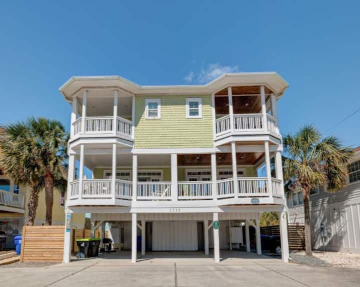 Casa Bella - Oceanview, Just Steps To The Beach - Carolina Beach, NC
