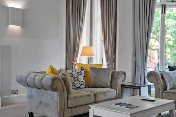 Cosy One Bedroom Behind Harrods - London