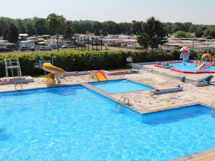 Joli Chalet Dans Un Complexe De Luxe En Flandre - Beerse