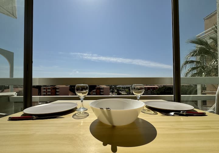 Sète – T2 Avec Piscine + Loggia + Parking – Proche - Sète