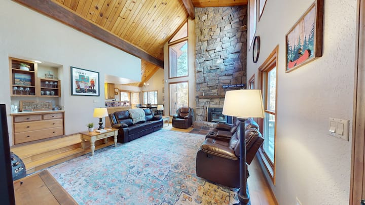 Large Deck | Fireplace | Views | Kings Landing - Angel Fire, NM