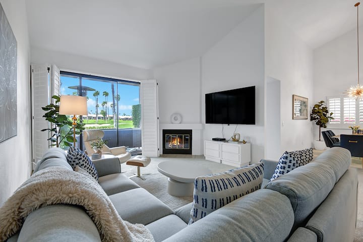 V3947 - Greens And Dreams - Palm Desert, CA