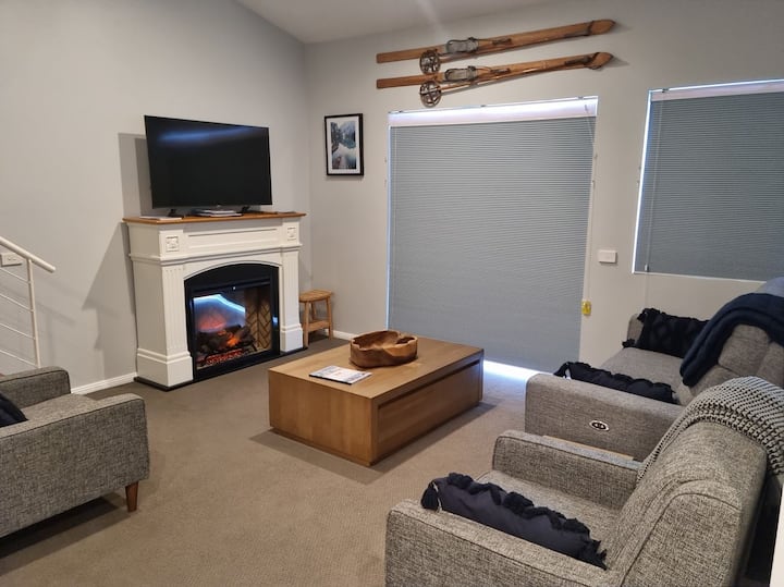 Courtyard Loft (For 2), The Sables Resort Perisher - Perisher Ski Resort