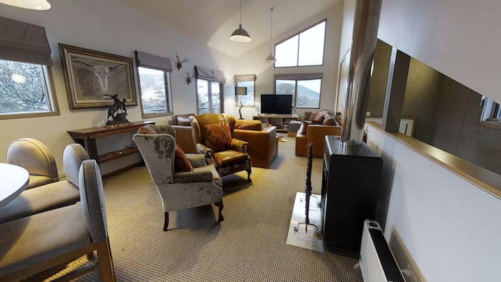 Lodge Chalet (For 7), The Stables Resort Perisher - Perisher Ski Resort