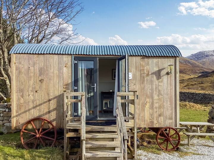 Shepherds Hut - Uk49096 - Loch Assynt