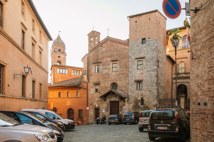 Casa In Appartamento Storico. - Siena