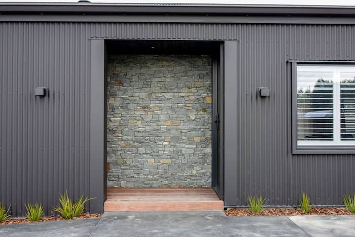 The Black Box - Your 3 B/r Sanctuary In Methven - Methven