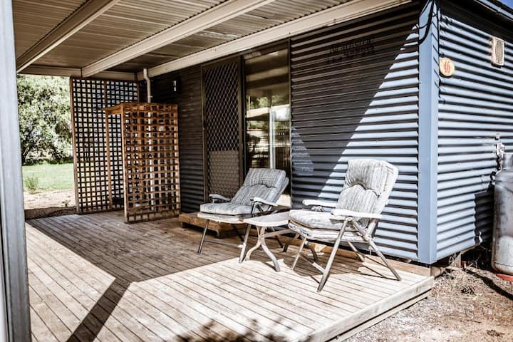 One Bedroom Cabin - Dubbo