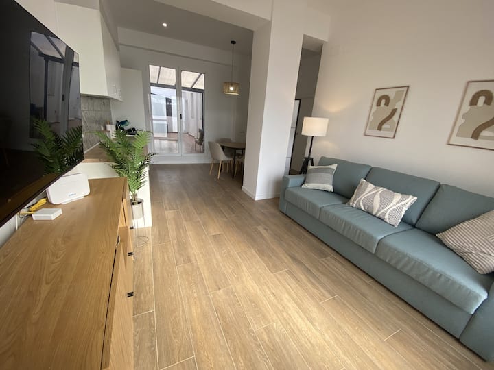 Travel Habitat Bioparc A Terraza Dos Dormitorios - Manises