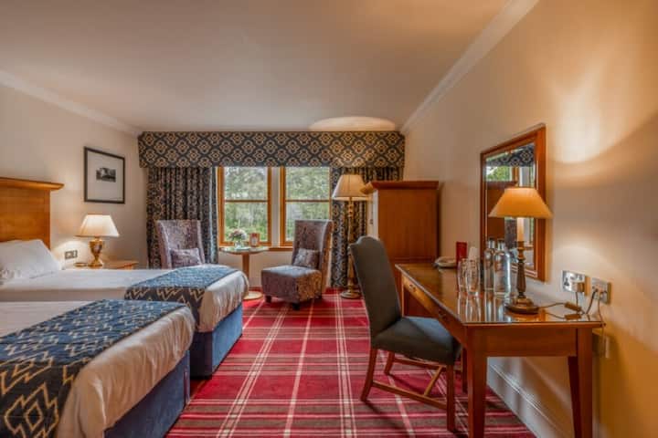Highland Retreat | Steps From Nairn Golf & Beach - Nairn