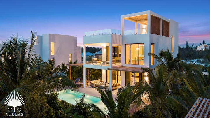 Tc Villas / Lumiere South / Brand-new! Grace Bay - Turks and Caicos Islands