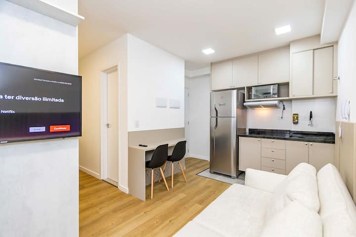 Studio Completo Em Condomínio Com Piscina -Ibi0710 - Curitiba