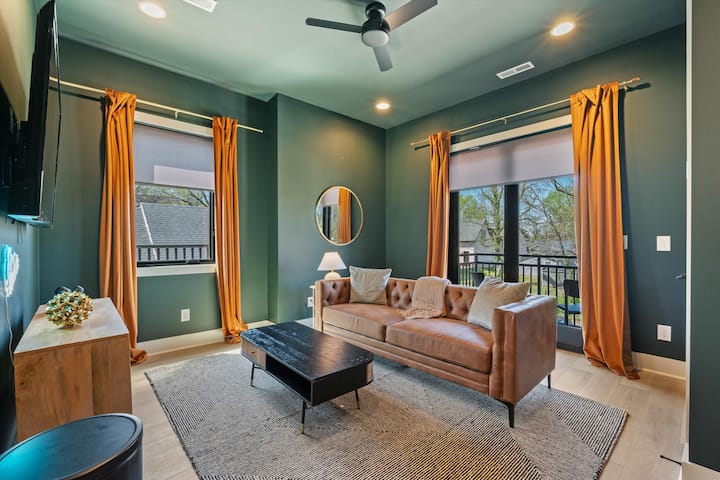Kay’s Nook – Thoughtfully Curated Boutique Retreat - Nashville, IN