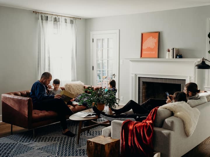 The Knoxville Nest: Cozy 3br Retreat W/ Fireplace - 녹스빌