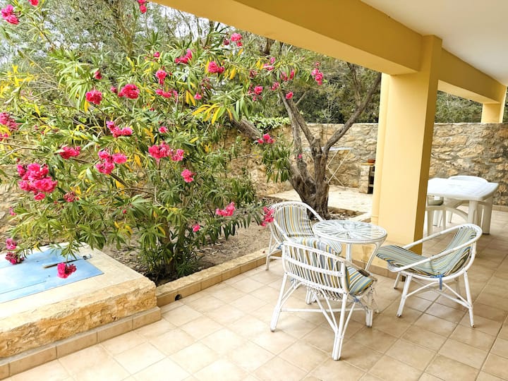 Tourist Accommodation "Can Granada Nº2" - Es Pujols