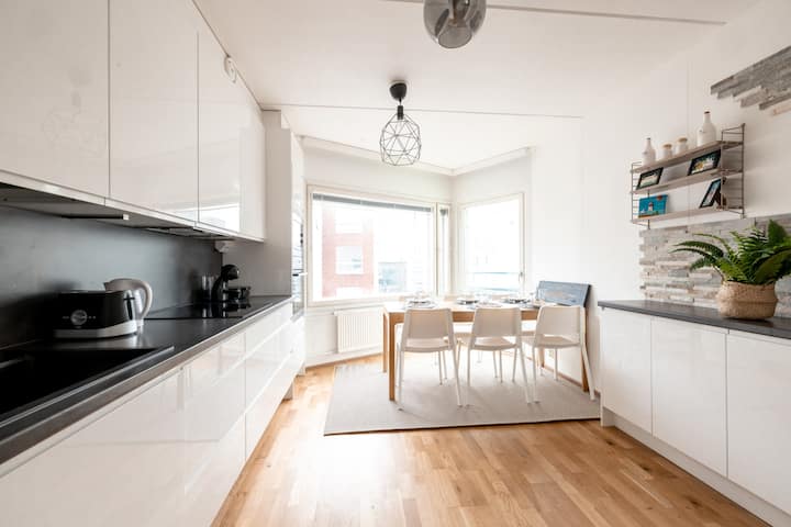 Cozy & Spacious 79m2 2br Apartment With Sauna - Helsinki
