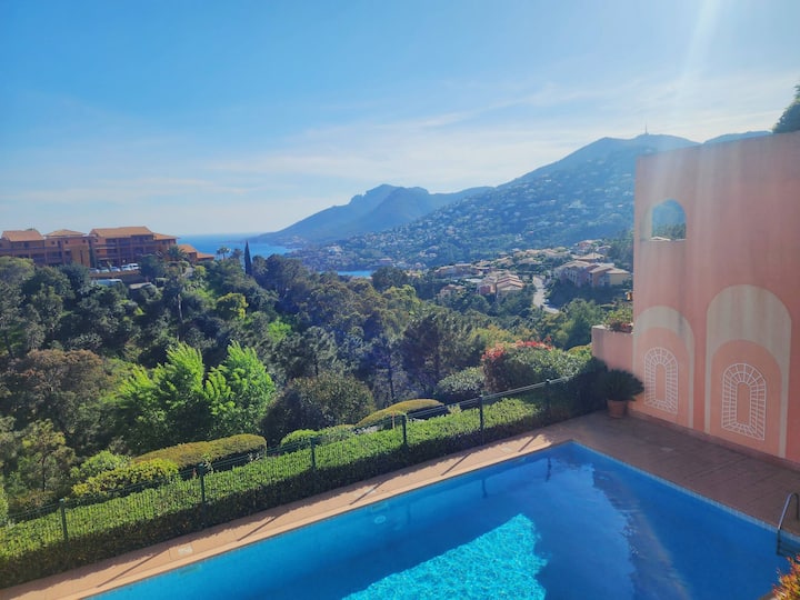 Magnifique 2p Vue Mer Et Piscine - Théoule-sur-Mer