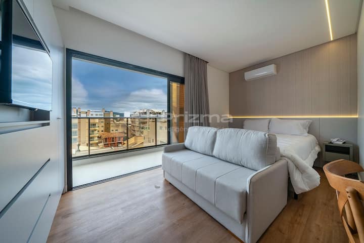 Flat Moderno E Bem Localizado A 120 Metros Da Praia De Bombinhas – Até 4 Pessoas - Bombinhas