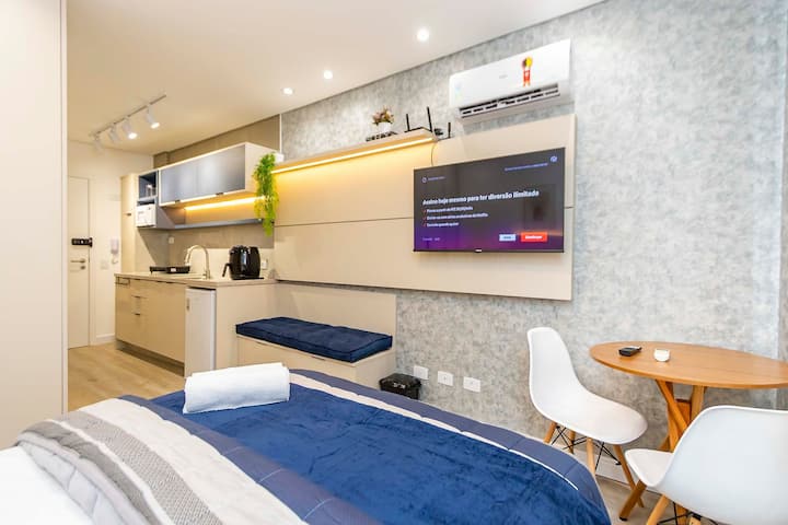 Studio Completo Para 3 Pessoas Com A/c - Eix0302 - Curitiba