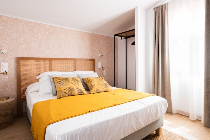 En Bord De Mer ! Chambre Cosy + Piscine Sur Place - Cerbère