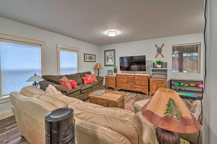 Serene Mccall Cabin W/ Firepit, Hot Tub & Kayaks - McCall, ID