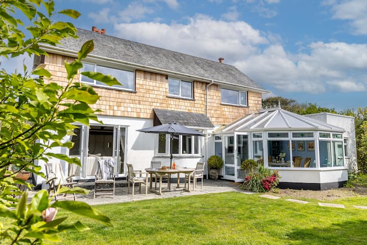 Blue Haze - Family Accommodation With Private Beac - St Austell