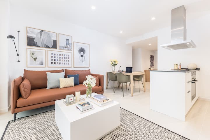Homeclub | Modern Charm In Gràcia With Rooftop - Sant Cugat del Vallès