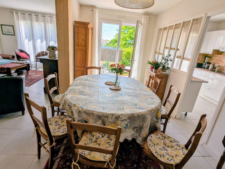 Chaleureuse Maison Familiale De 120m2 Avec Jardin - Les Sables-d'Olonne