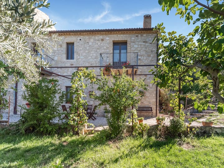 Gîte Animé Près Du Lac De Bomba - Villa Santa Maria
