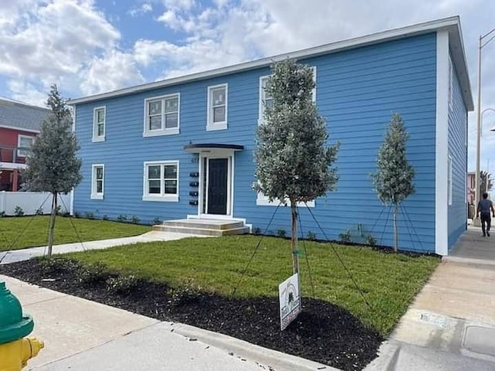 Daytona Double Delight - Daytona Beach, FL