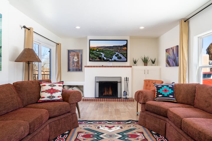 Casa Buena | Fenced-in Patio, Incredible Location - Santa Fe, NM