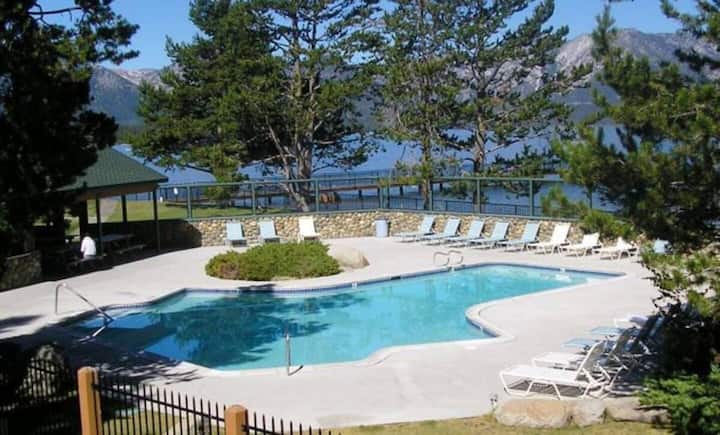 Incredible Water Front Tahoe Keys Home 3bd/2ba - South Lake Tahoe
