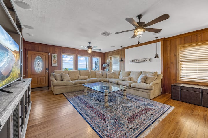 The Heartland - 5br Oceanfront Home W/ Pool - Cape Canaveral, FL