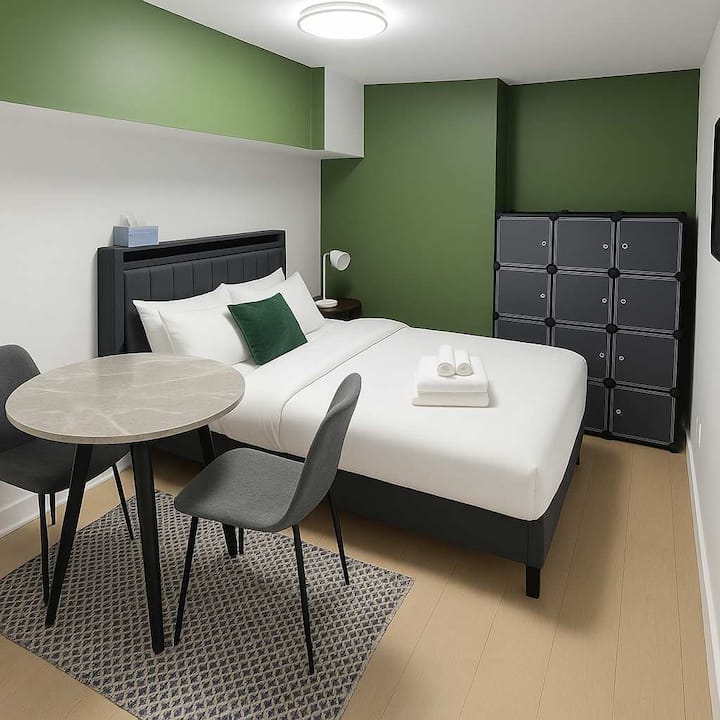 Modern Studio Plateau Mont-royal Walk Score 99 - Island of Montreal