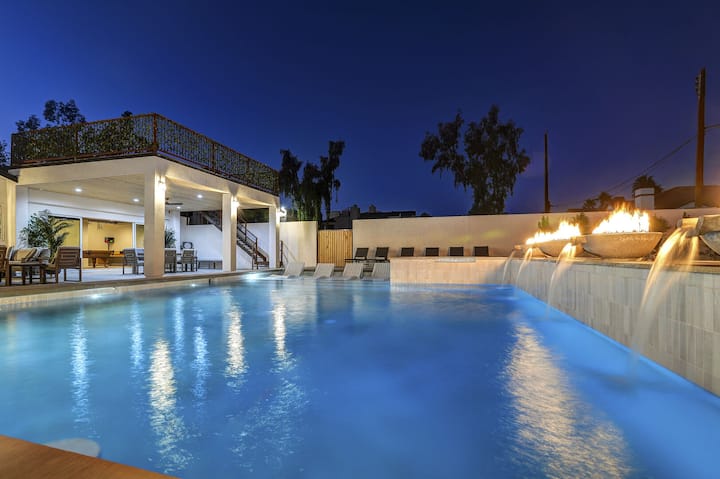 7br Oasis With Resort Pool & Swim-up Bar - Arizona