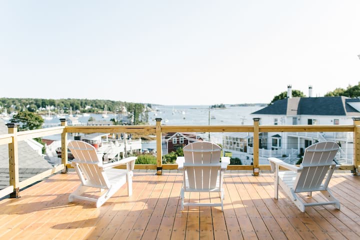 Gl6 | Private King, Harbor Views, Large Balcony! - Boothbay Harbor, ME