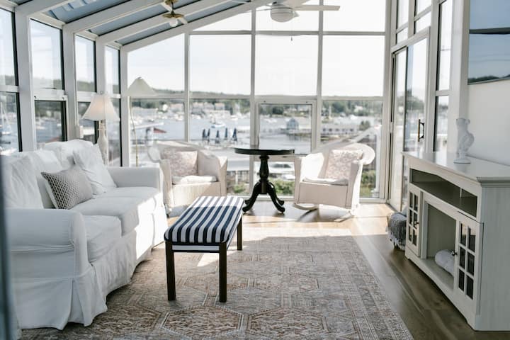 Aq Inn 15 Penthouse Suite, Fireplace, Ocean View - Boothbay Harbor, ME
