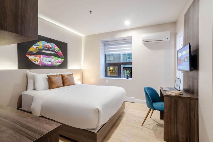 Nest Queen – Downtown Mtl Stay - Montreal